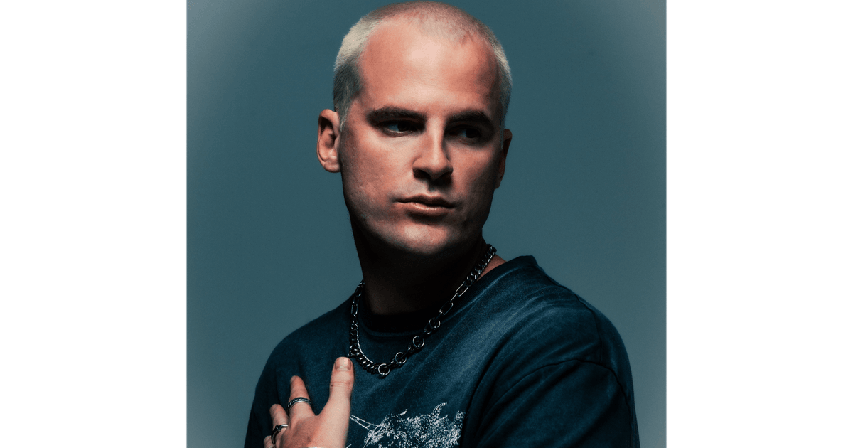 Devault on "Feels Like Us" – "The Song Everyone's Been Asking For" [Q&A] | Beatportal